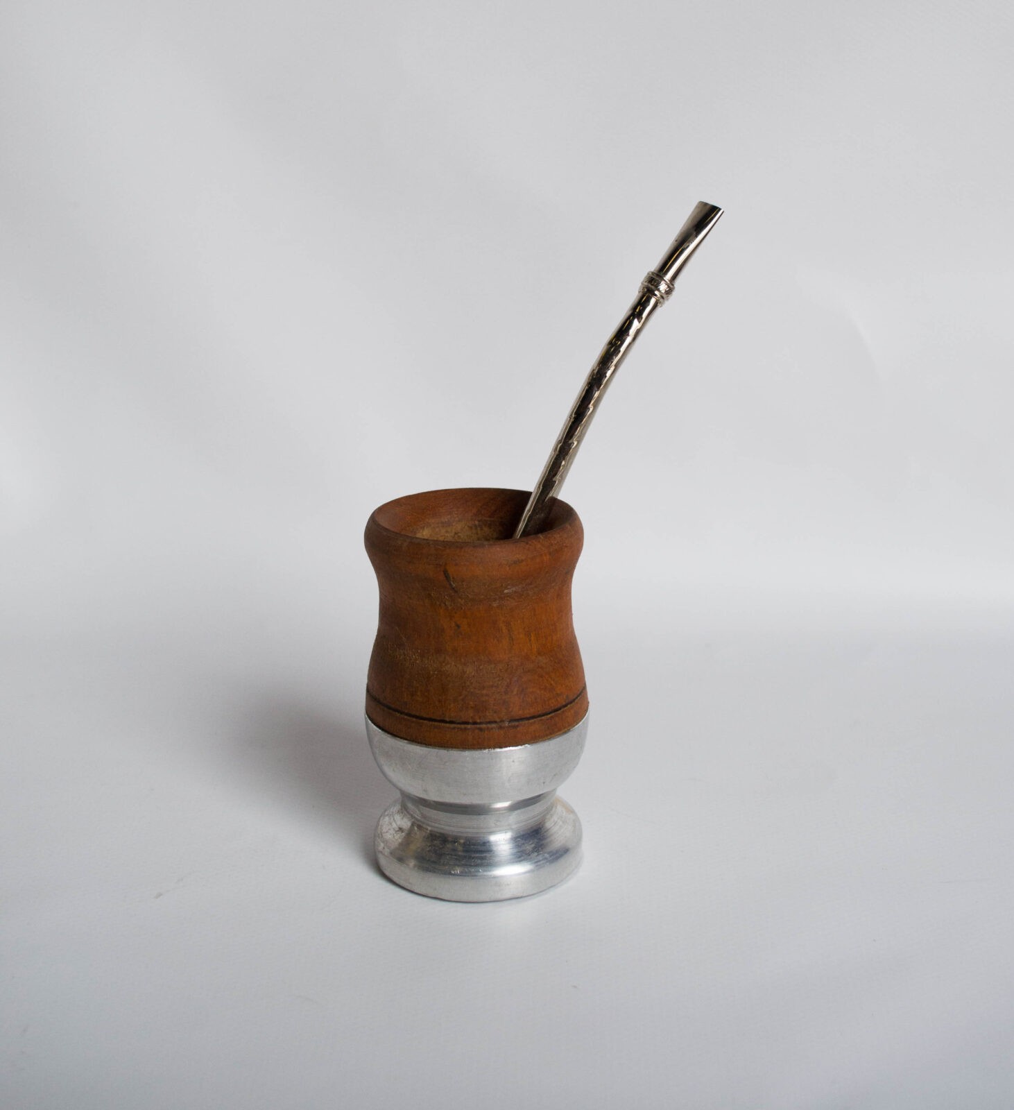 Mate Madera Y Aluminio Mediano – Egp – Distribuidora Arbol